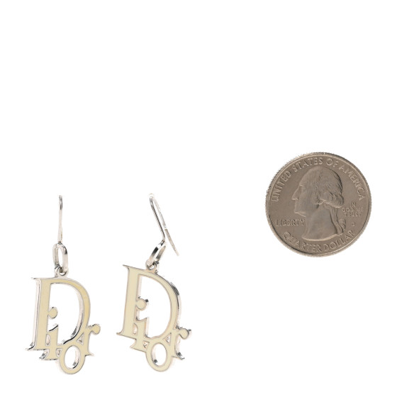 Dior earrings logo store